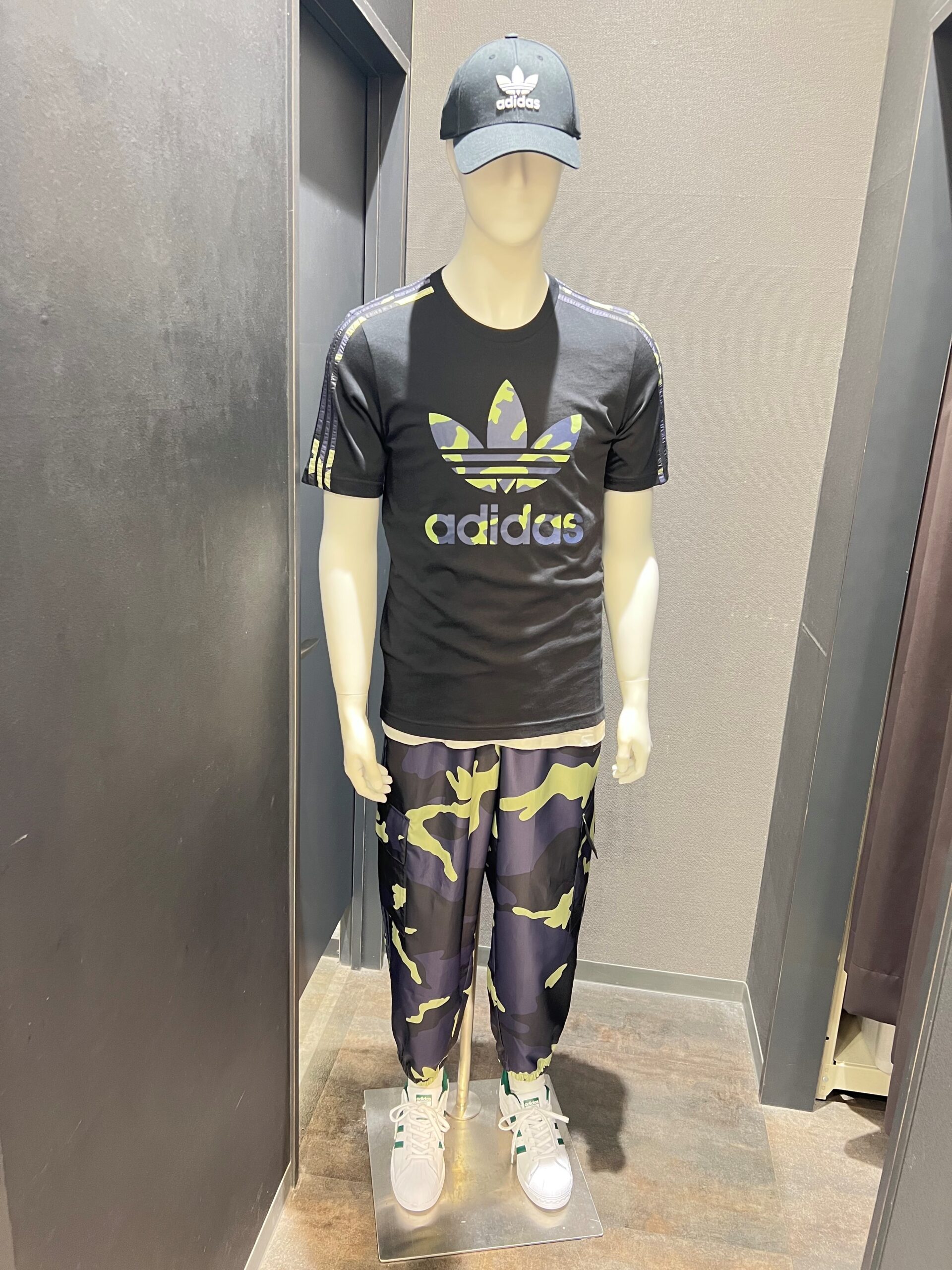 【ABCマート】カモ柄好き 大集合〜！！｜【公式】アクロスプラザ与次郎 ACROSSPLAZA YOJIRO